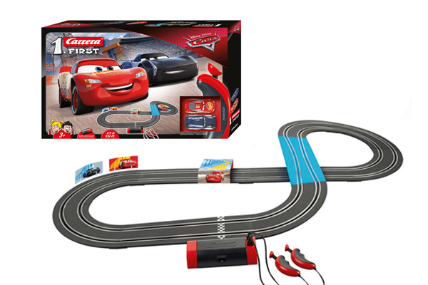 Carrera First Disney Cars 2,9 m | Racebaan.nl